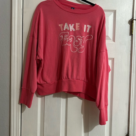Old Navy | Tops | Old Navy Take It Easy Cropped Crew Neck Sweatshirt ...